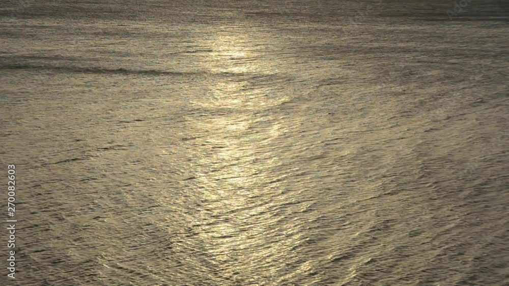 Strong winds in the wind shadow of a point causes severe wind gusts and ...