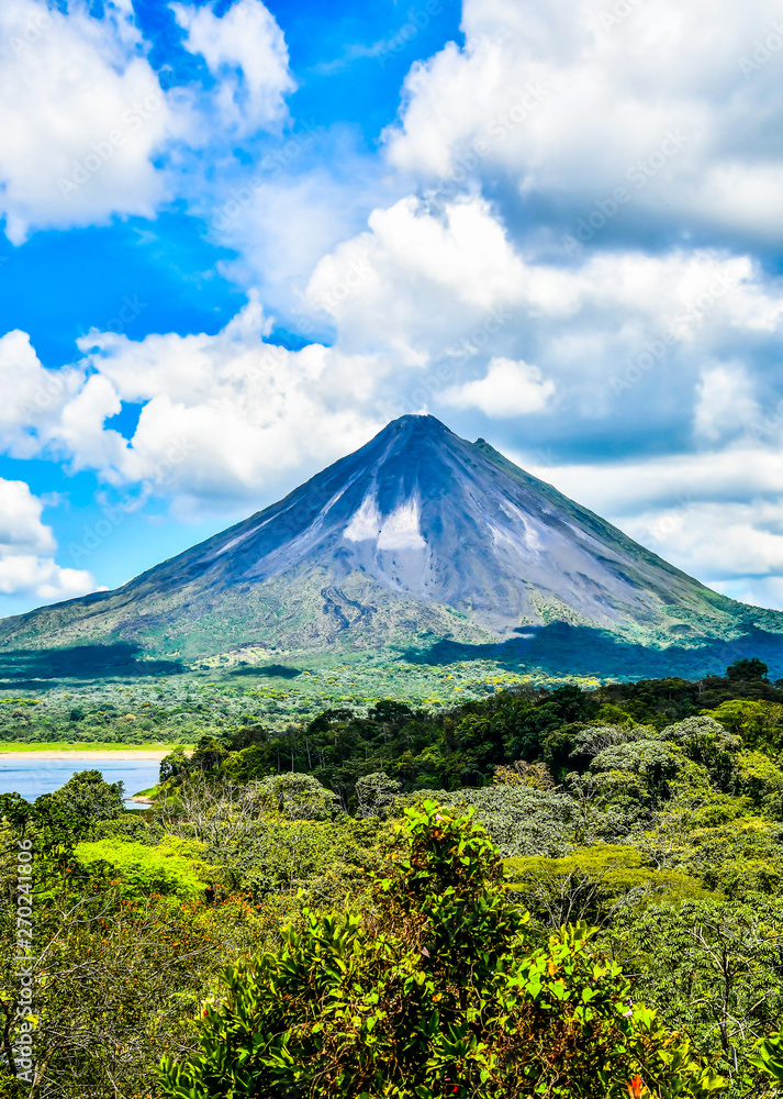 Volcanes De Costa Rica