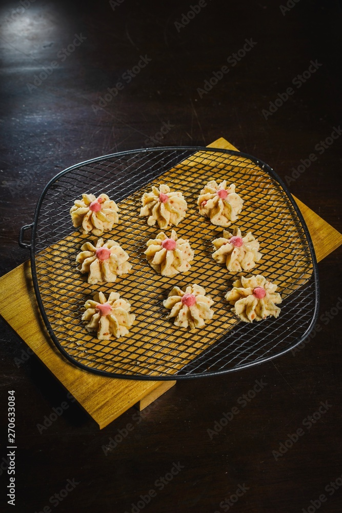 Kuih Semperit is a Malaysian traditional cookie, traditionally served ...