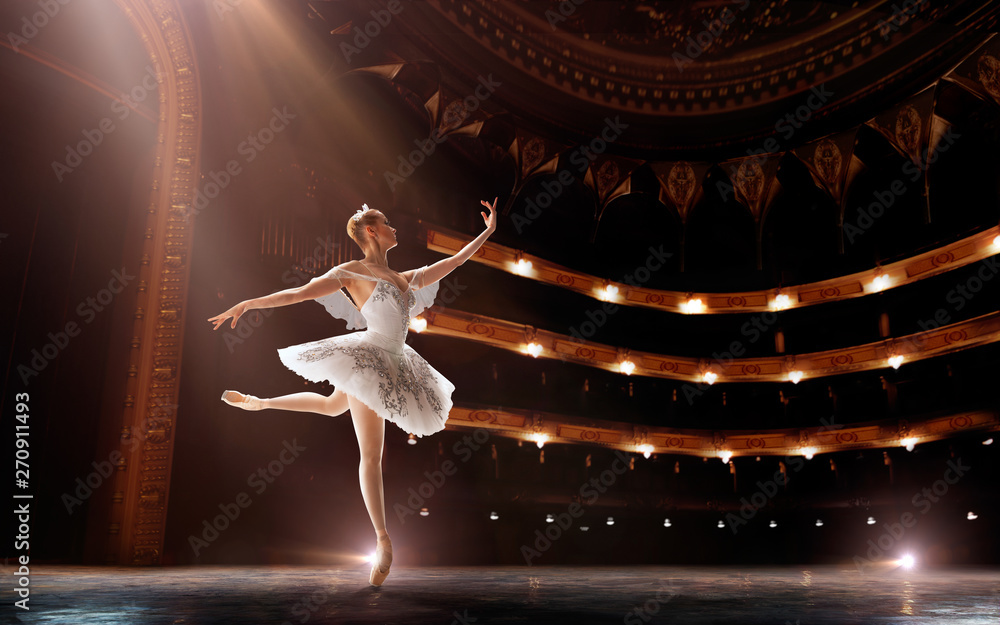 Foto de Ballet. Classical ballet performed by a couple of ballet ...