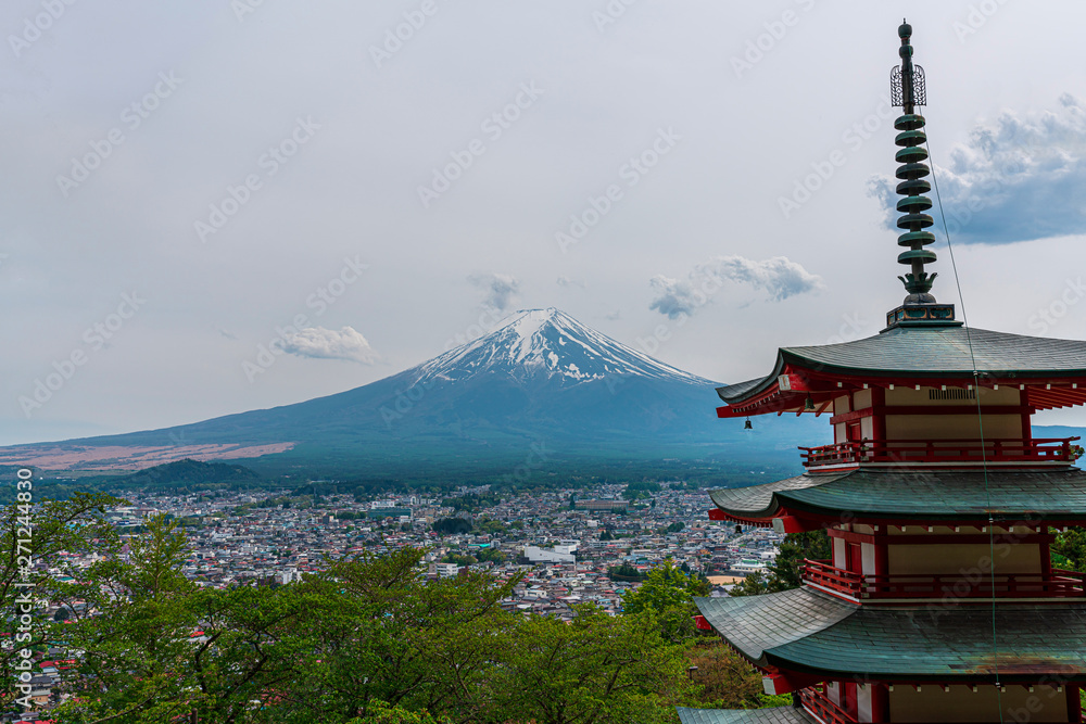 Beautiful Fuji Mountain, Fujisan volcano at Kitaguchi Hongu Fuji Sengen ...