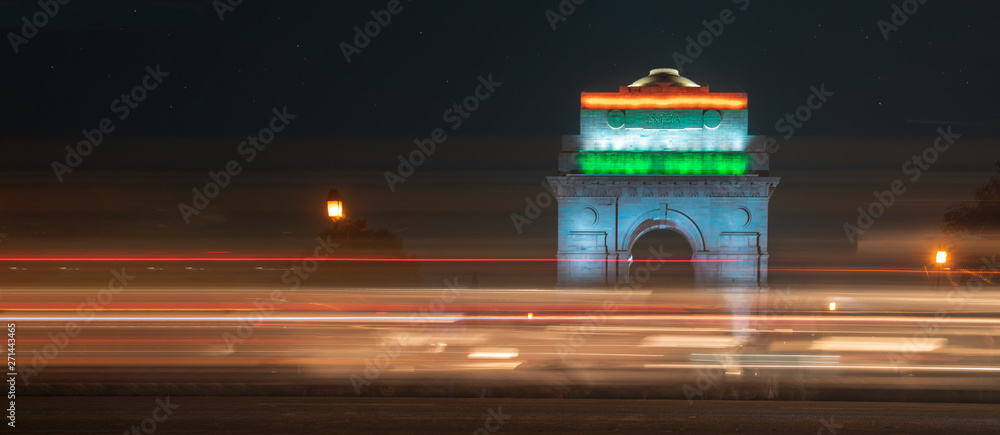 India gate during night time. Chaos during night. Stock Photo | Adobe Stock