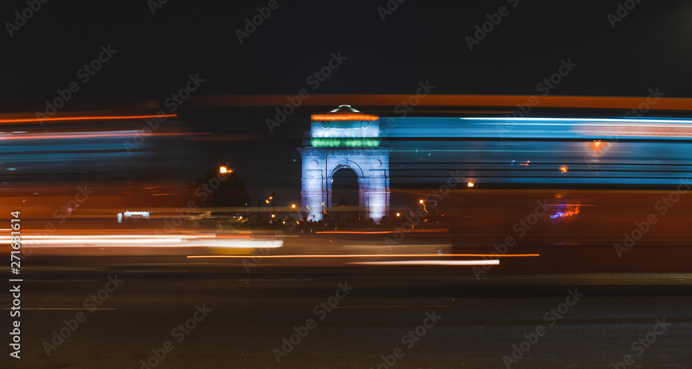 India gate during night time. Chaos during night Stock Photo | Adobe Stock