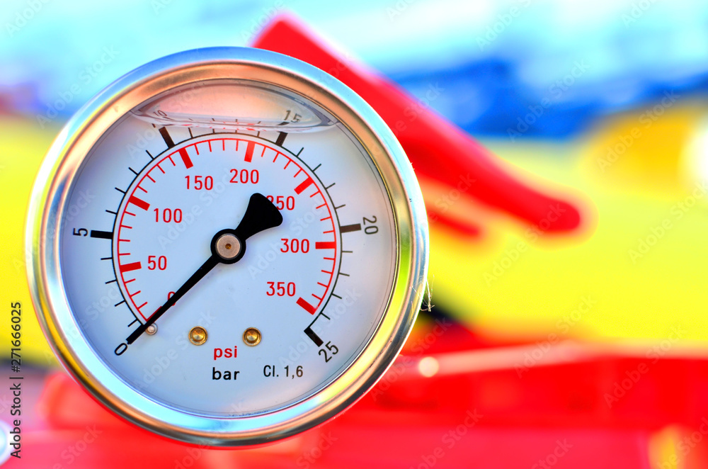 Round mechanical pressure gauge, traditional precise instrument for ...