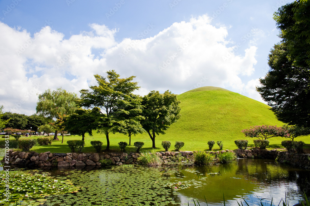 Daereungwon Ancient Tombs is an ancient tomb from the Silla Dynasty ...
