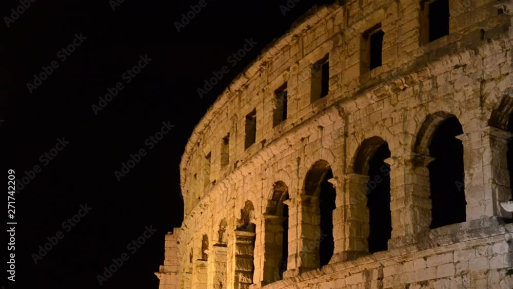 Arena, Pula, Istria, Croatia. Historic Roman era amphitheatre at night ...