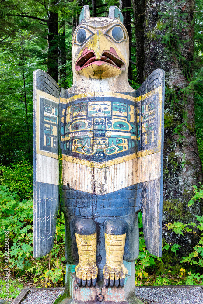 Eagle Grave Marker Totem Pole at Totem Bight State Historical Park ...