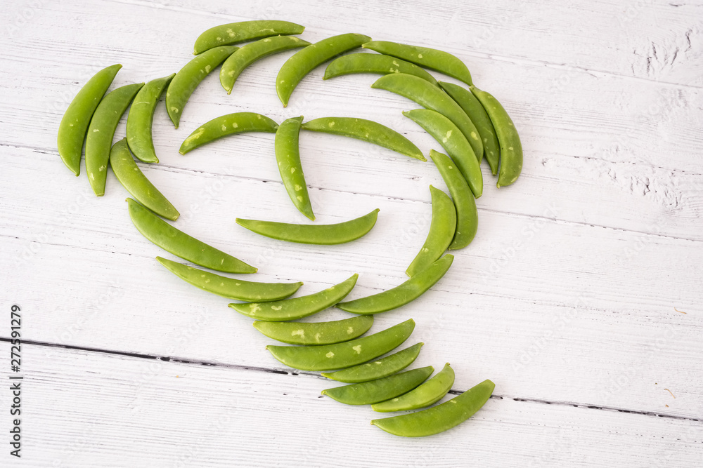 Sugar Snap Peas in a Funny Face One of your Five a day in Healthy ...