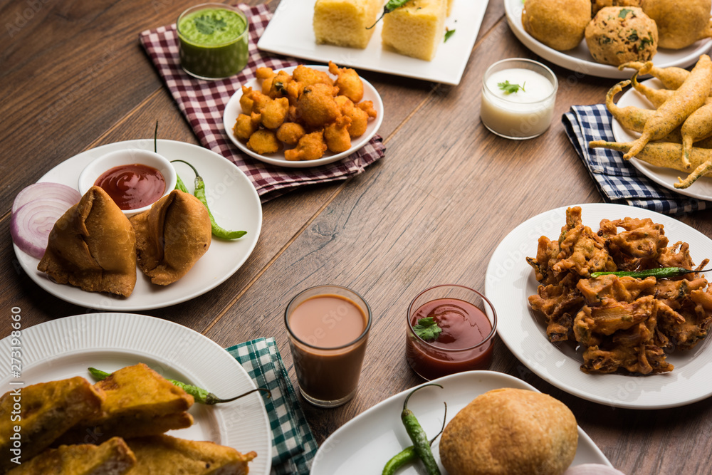 Indian Tea time snacks in group includes Veg Samosa, Kachori/kachaudi ...