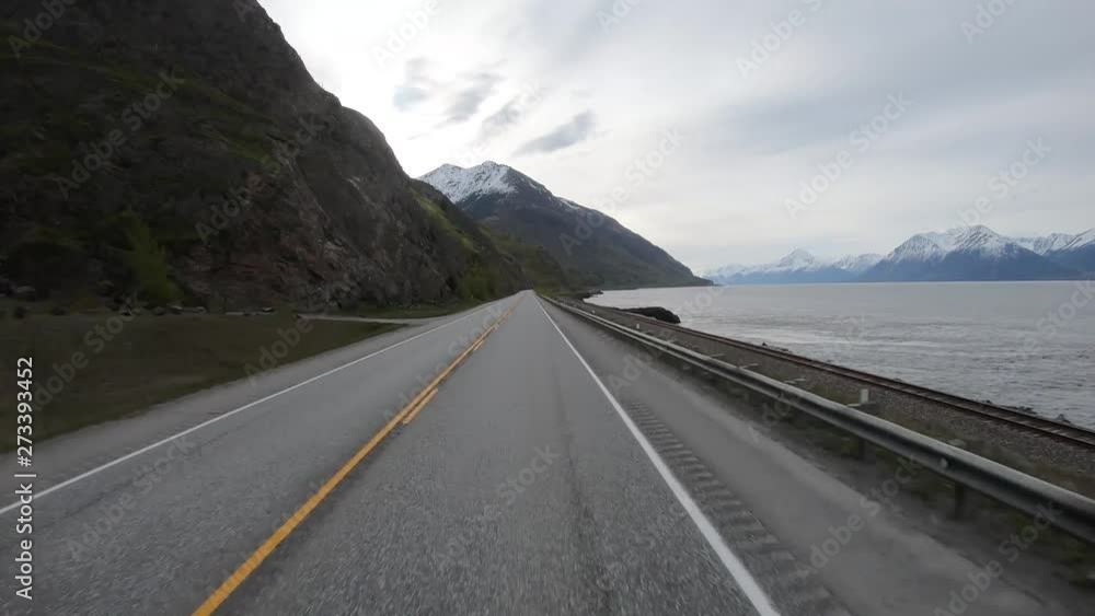 Stockvideo POV in double time 2X; Driving on the Seward Highway along ...