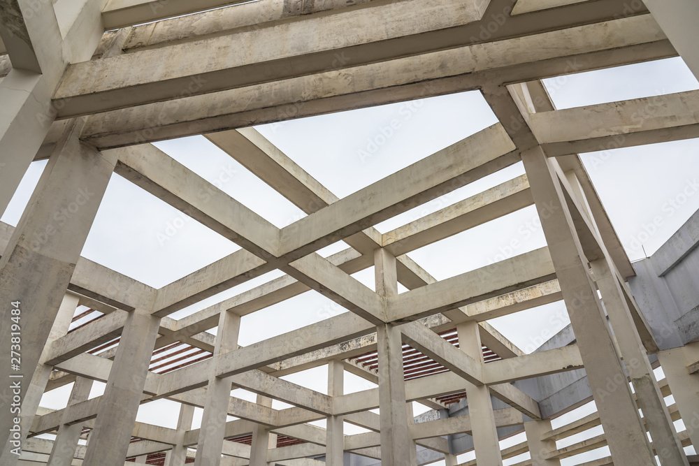 City modern high-rise building roof cement column and beam staggered ...