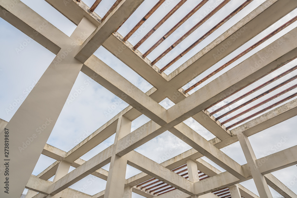 Urban modern high-rise building roof cement column beam and steel pipe ...