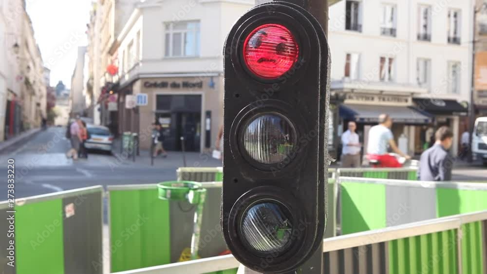 Vidéo Stock Paris, France - June 9, 2019: Traffic light on the ...