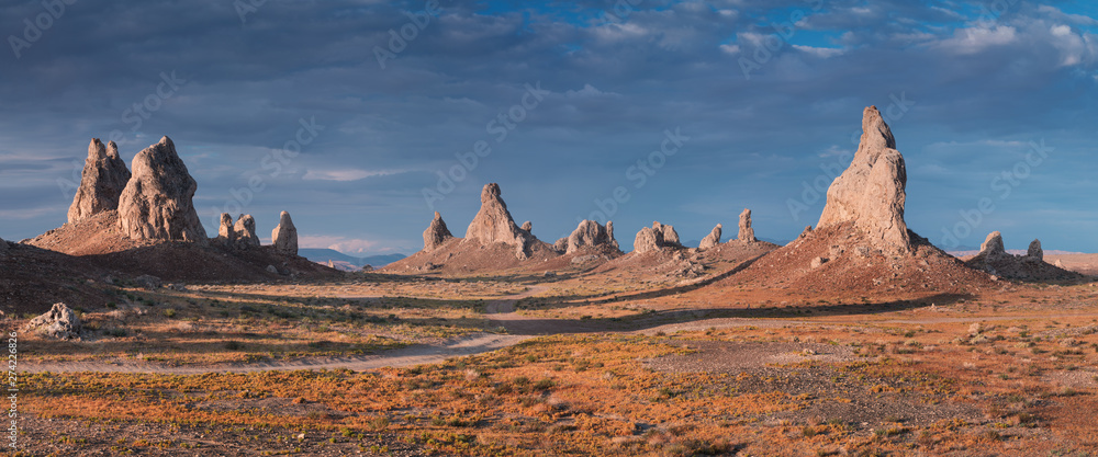 Trona Pinnacles are nearly 500 tufa spires hidden in California Desert ...
