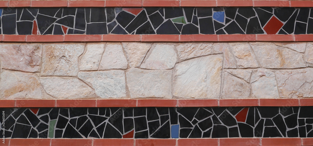 Mosaic border with stone masonry. Stone border with mosaic stones ...