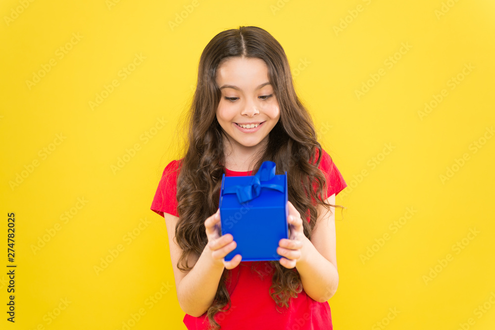 Fotografia do Stock: No matter how old you get present is always fun ...