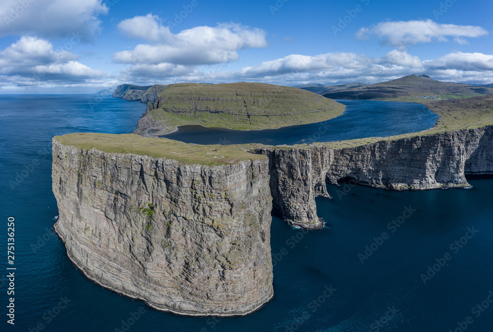 Leitisvatn lake and Tralanipan-slave rock, near Bosdalafossur waterfall ...