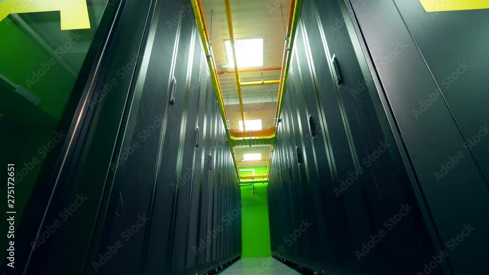Empty Pathway In A Server Room Datacenter Server Room Concept Vídeo De Stock Adobe Stock
