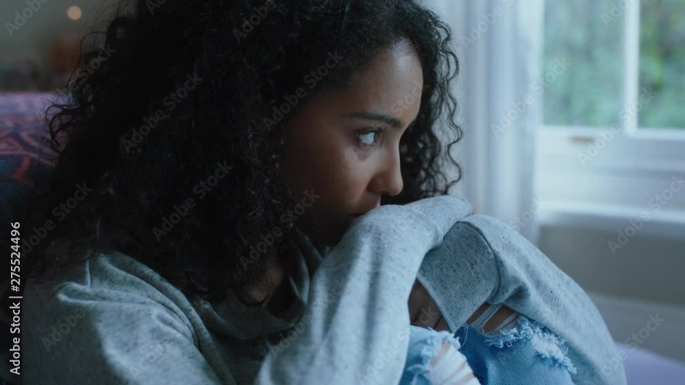 Video „sad teenage girl crying at home feeling alone depressed teen ...