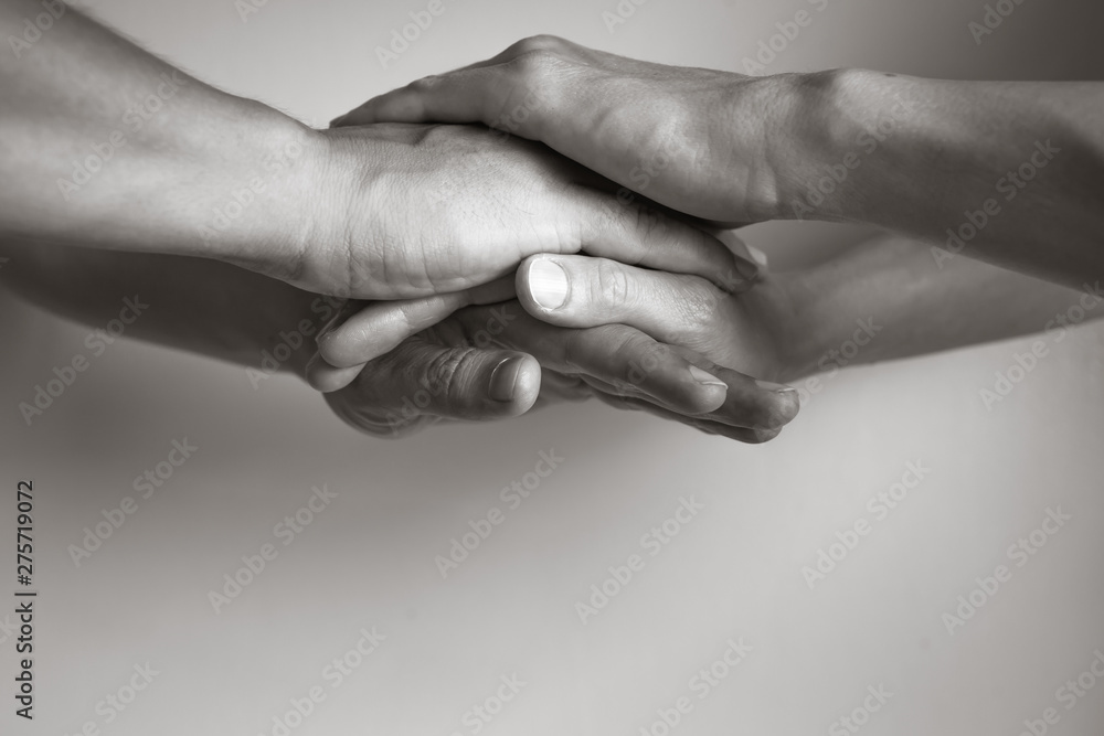 Couples hands coming together. In Unity there is strength concept. foto ...