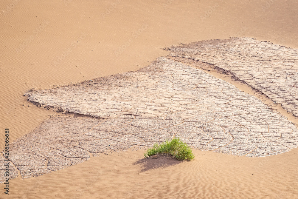 Desert Landscape of Dasht-e-Lut, Lut desert in Iran the hottest desert ...