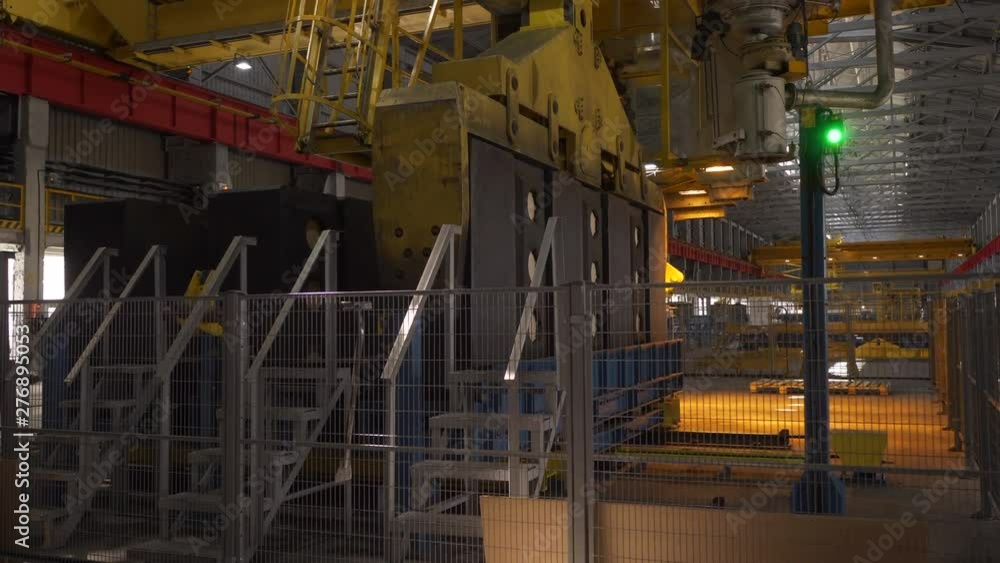 Aluminum plant. Automatic line for the production of anode paste and ...