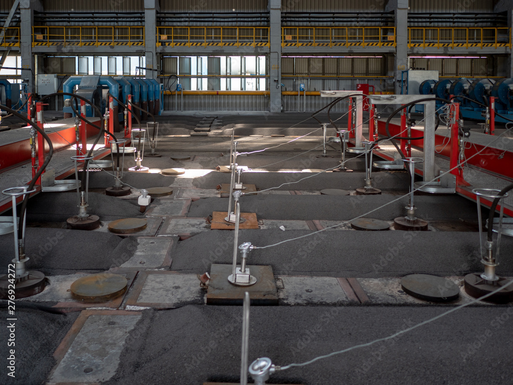 Aluminum plant. Automatic line for the production of anode paste and ...