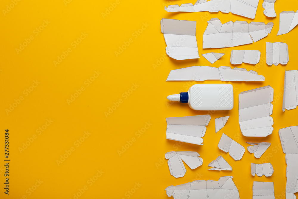 Geometric paper craft. 3d polygonal model, triangulation do it yourself ...