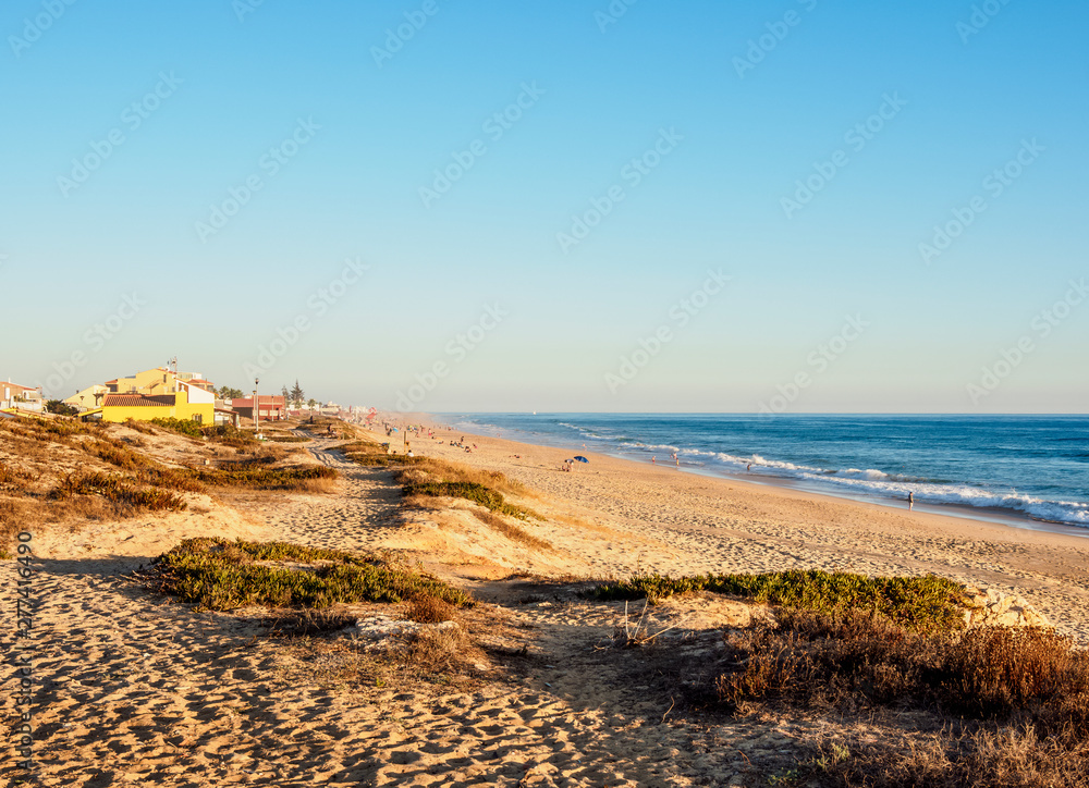 Faro Beach, Ilha de Faro, Ria Formosa Natural Park, Faro, Algarve ...