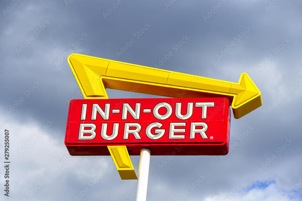 In-N-Out Burger Exterior Sign Stock Photo | Adobe Stock