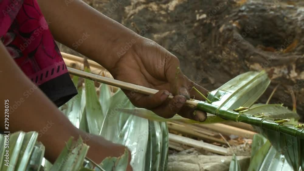 Vidéo Stock Extreme close-up low-angle tilting shot of a woman ...