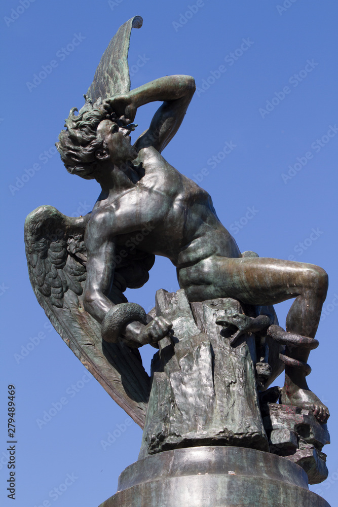 Lucifer The Fallen Angel Statue Original Statue Fallen Angel Lucifer