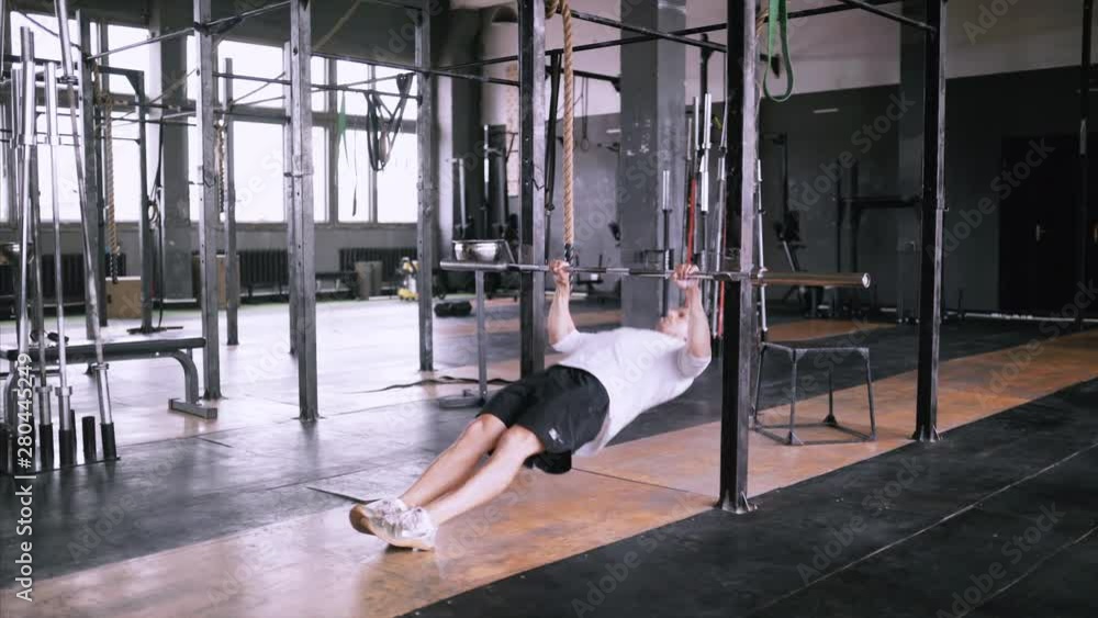 Efficient incline pull-ups to be fit. Best exercises in the gym. Strong ...