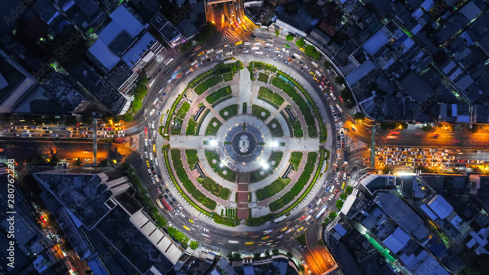 Aerial top view traffic road roundabout in city at night, Time lapse ...
