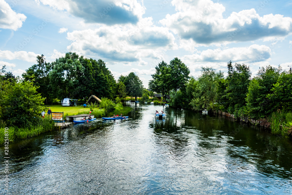 Rzeka kajaki rower wodny lato wakacje urlop Stock Photo | Adobe Stock