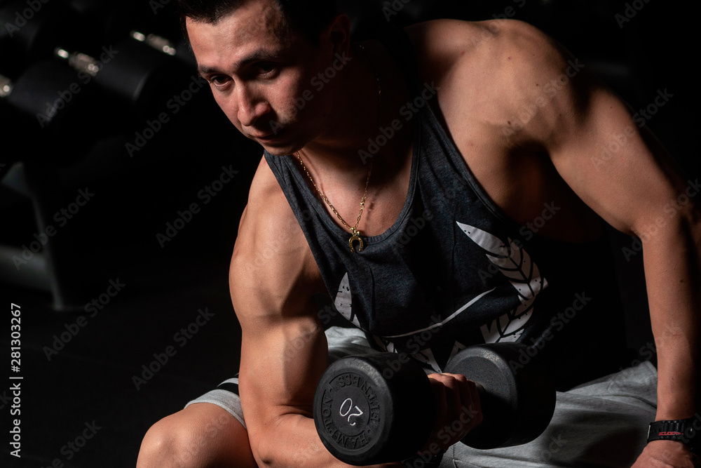 Fitness Hombre gym outfit muscle Stock Photo | Adobe Stock