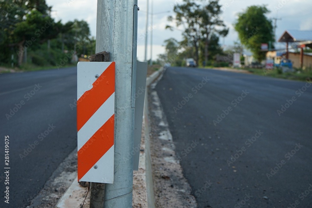 Dangerous labels help to see objects obstructing the way ahead in ...