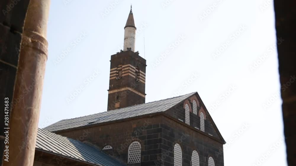 The Ulu Mosque/The Great Mosque of Diyarbak?r is the oldest and one of ...
