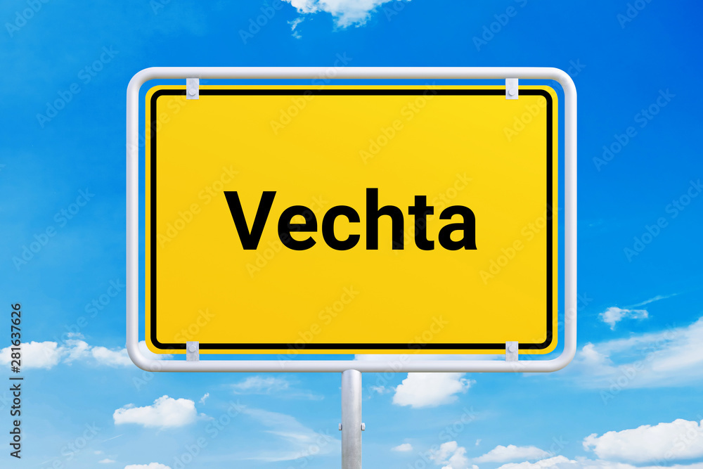 Stadt Vechta. Gelbes Schild, Ortsschild, Ortseingangsschild. Himmel mit ...