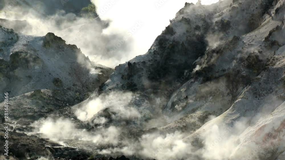 Steam coming out of hot springs 素材庫影片 | Adobe Stock