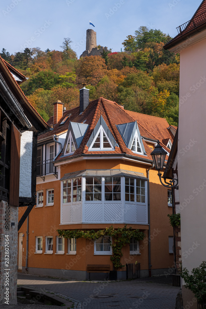 In der Altstadt von Weinheim an der Bergstrasse/Deutschland im Odenwald ...