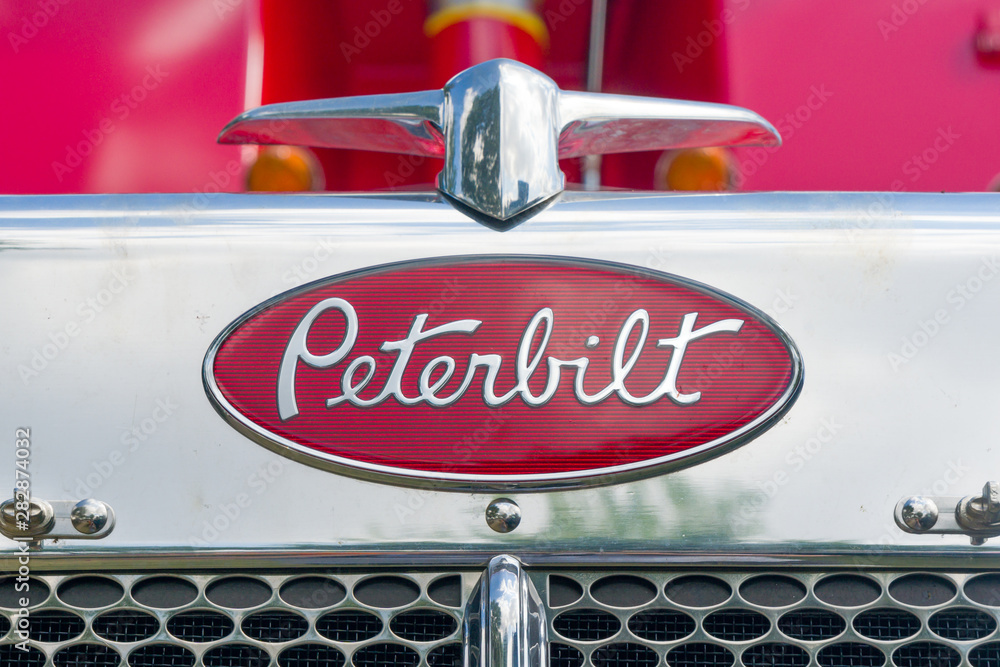 Peterbilt Logo Images