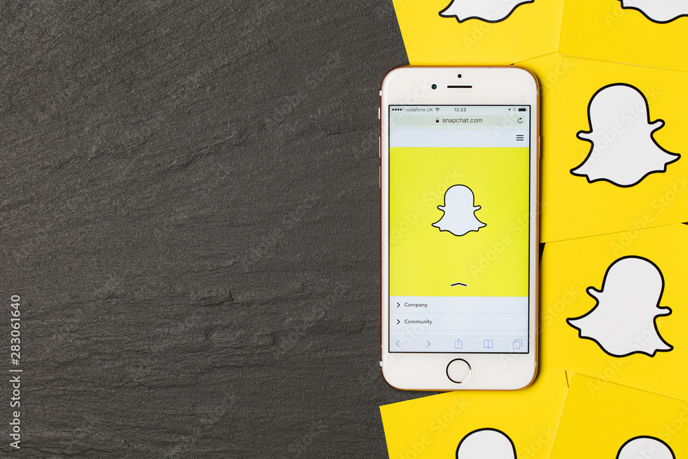 OXFORD, UK - JANUARY 9th 2017: An apple iPhone showing the Snapchat ...