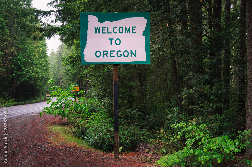 Welcome to Oregon State Sign Stock Photo | Adobe Stock