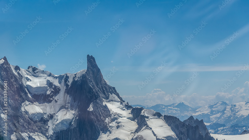 Panorama vue du ciel du massif du Mont-blanc Stock Photo | Adobe Stock