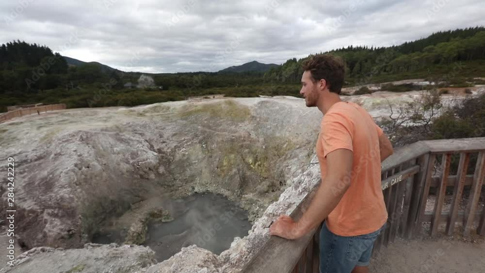 Vídeo do Stock: New Zealand travel tourist sightseeing north island ...