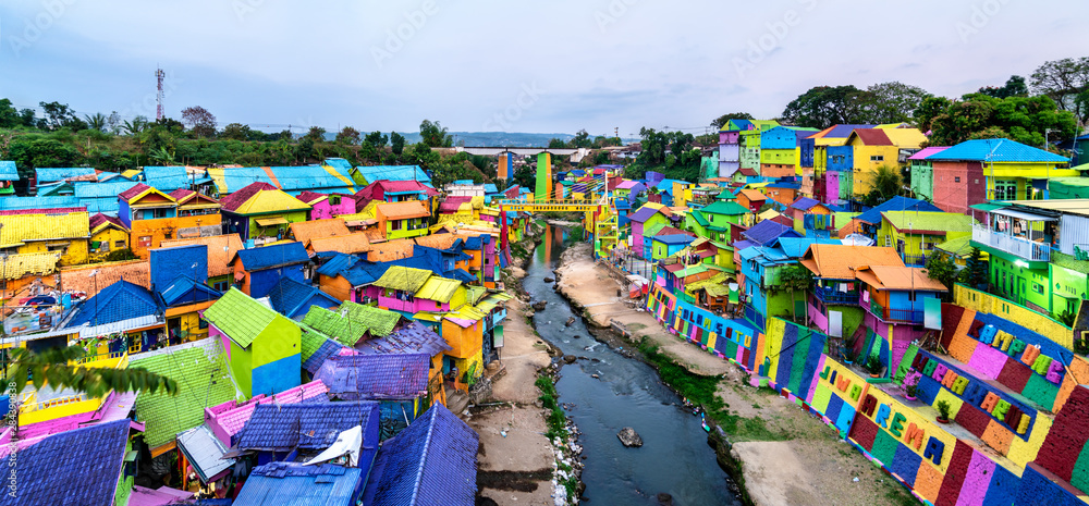 Kampung Warna-Warni Jodipan, the Village of Color in Malang, Indonesia ...