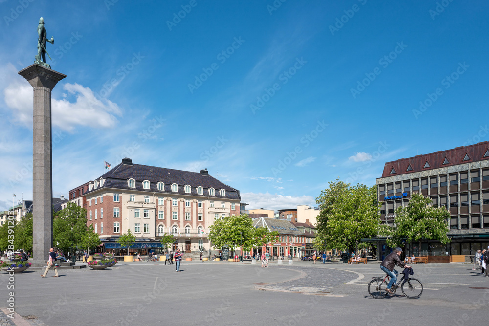 TRONDHEIM, NORWAY - June 9, 2017: Trondheim’s central square (Torvet ...
