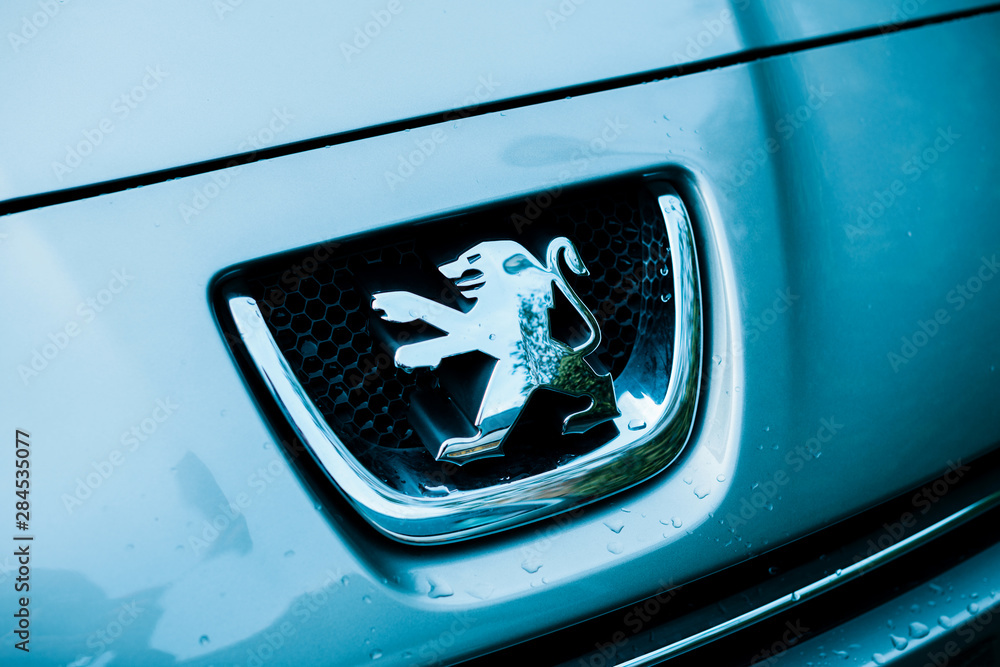 Blue Lion Car Logo