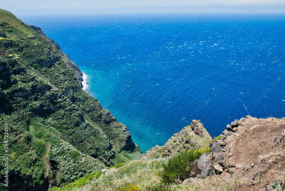 Ponta do Pargo Ilha da Madeira. Lighthouse Ponta do Pargo - Madeira ...